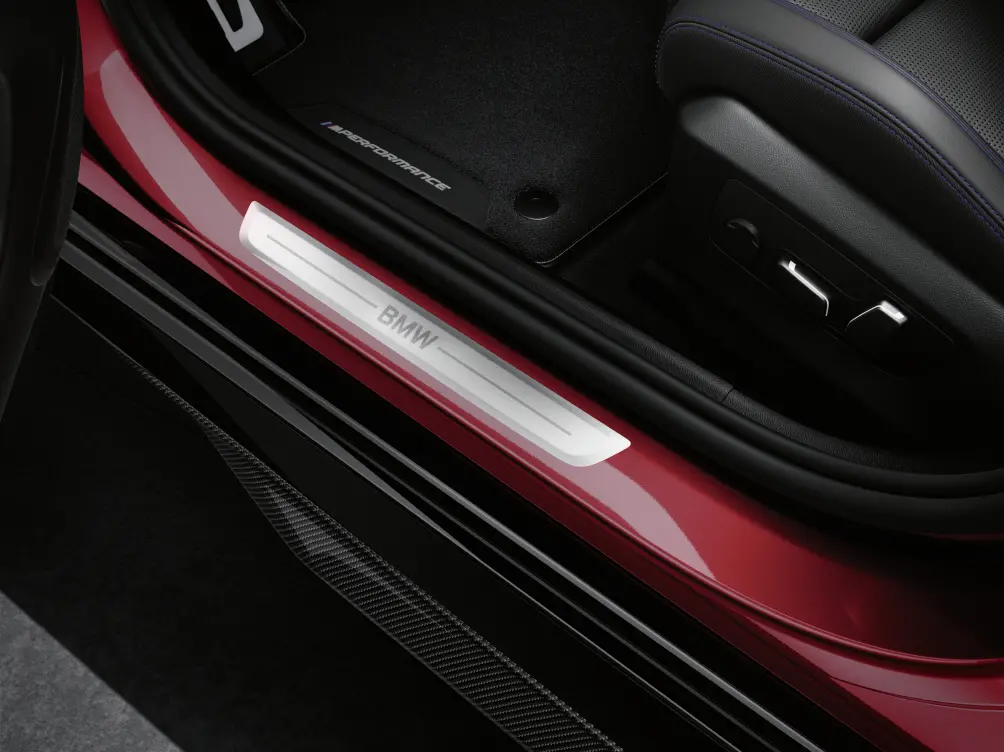 BMW 5 시리즈 투어링 위한 "M"의 유혹, 이런 파츠 달아볼까?