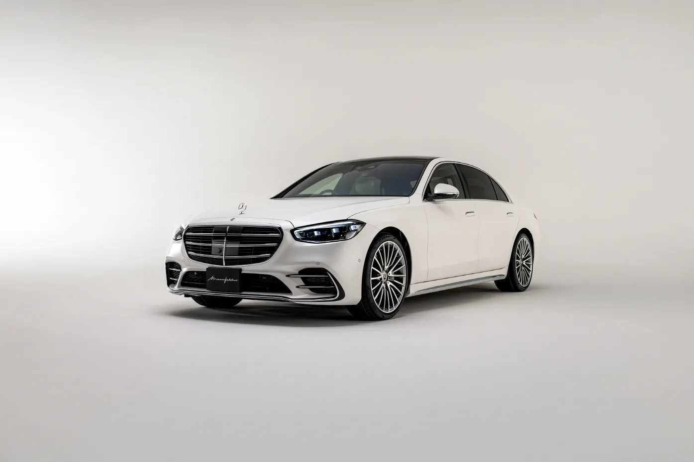 The 2025 S-Class update with MANUFAKTUR, DRIVE PILOT