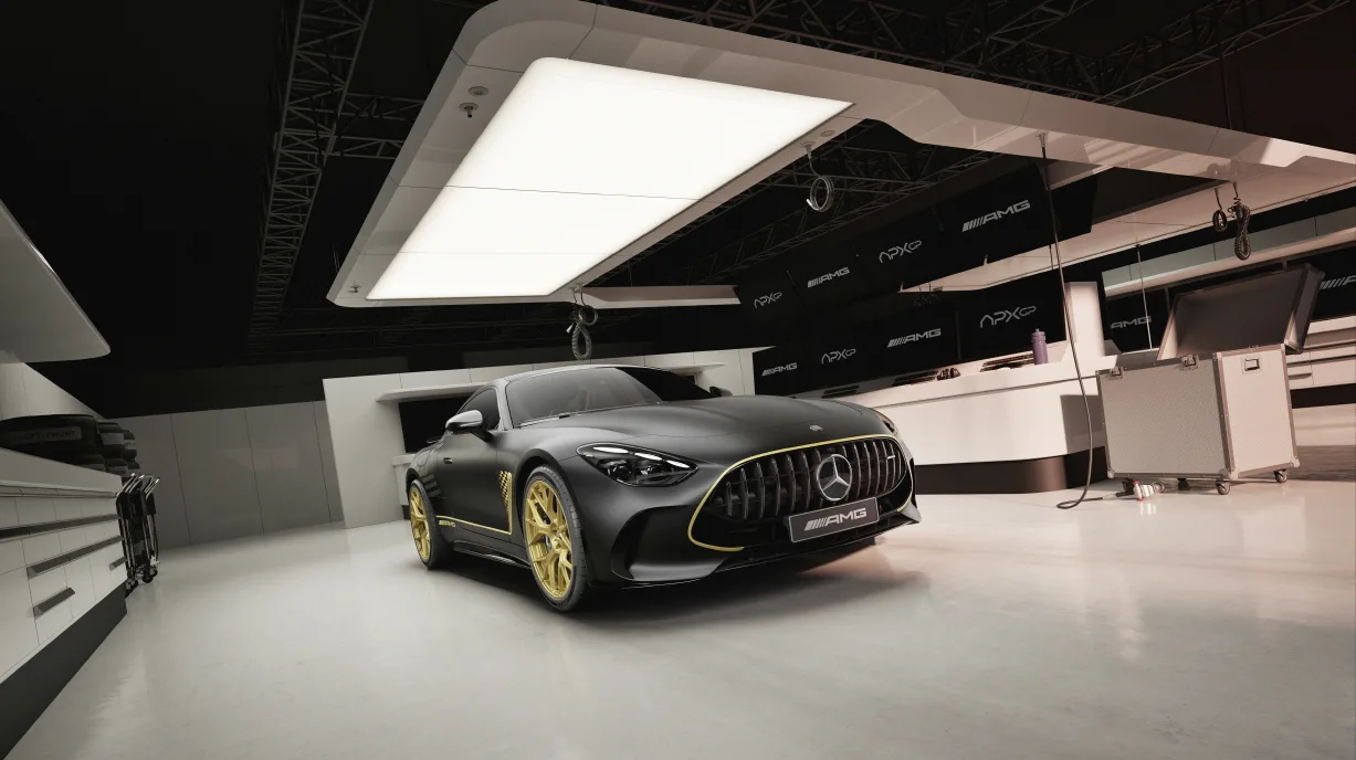 Mercedes-AMG for film F1 and AMG GT “APXGP Edition”