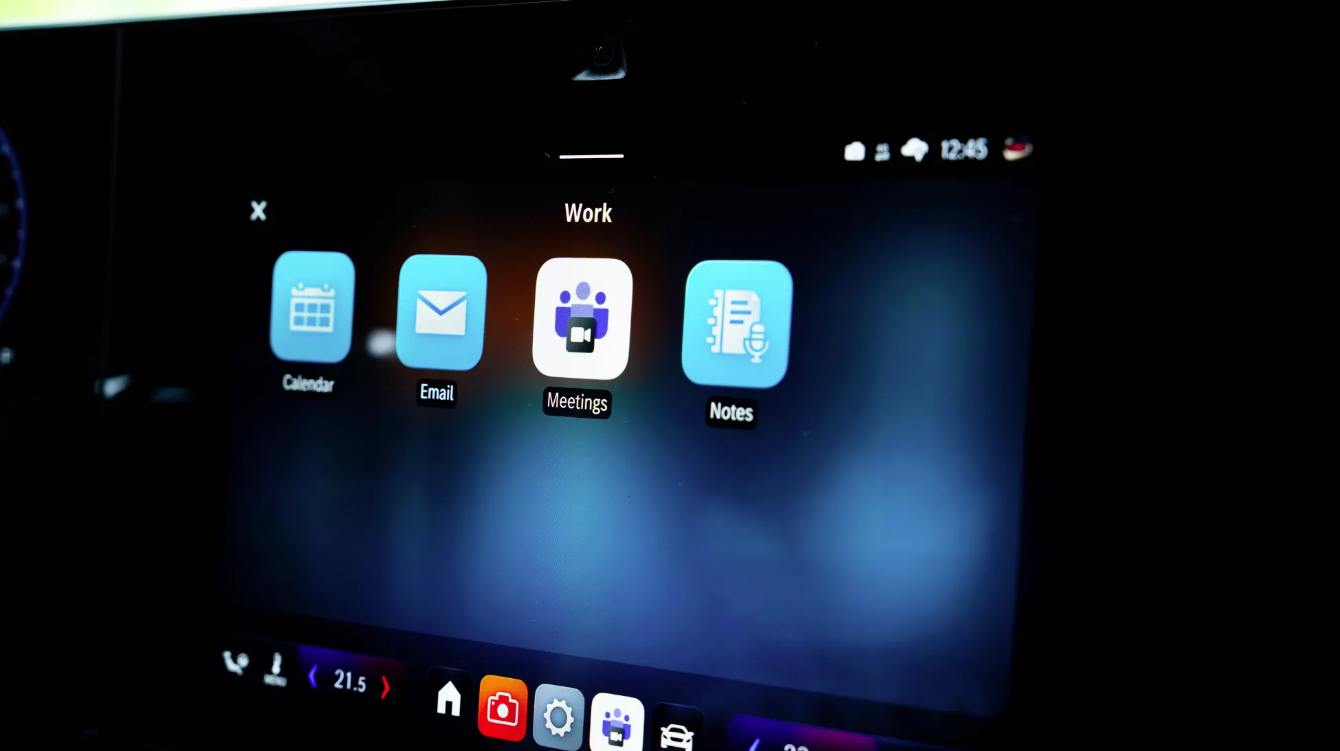 Mercedes-Benz expands collaboration with Microsoft 365 Copilot