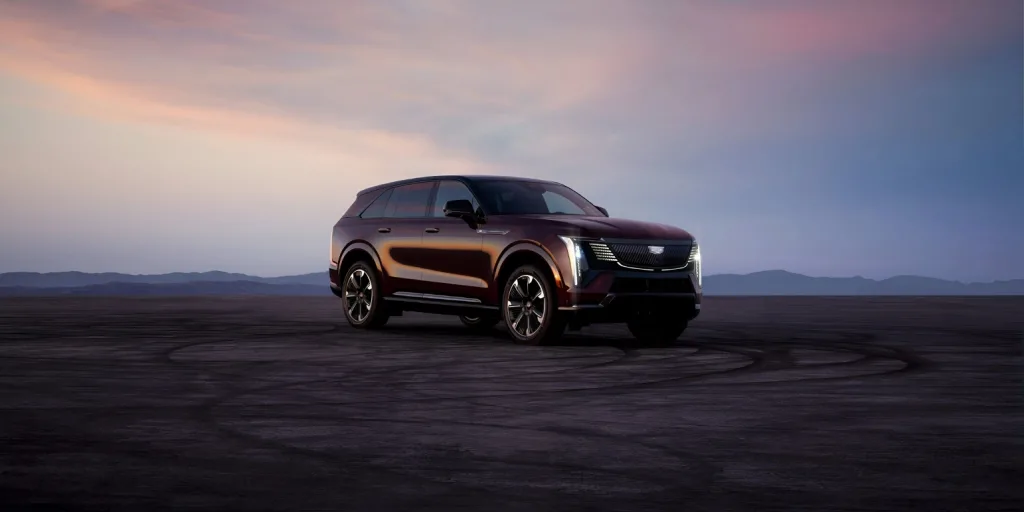 GM unveils new computing platrorm for EV and gas vehicle