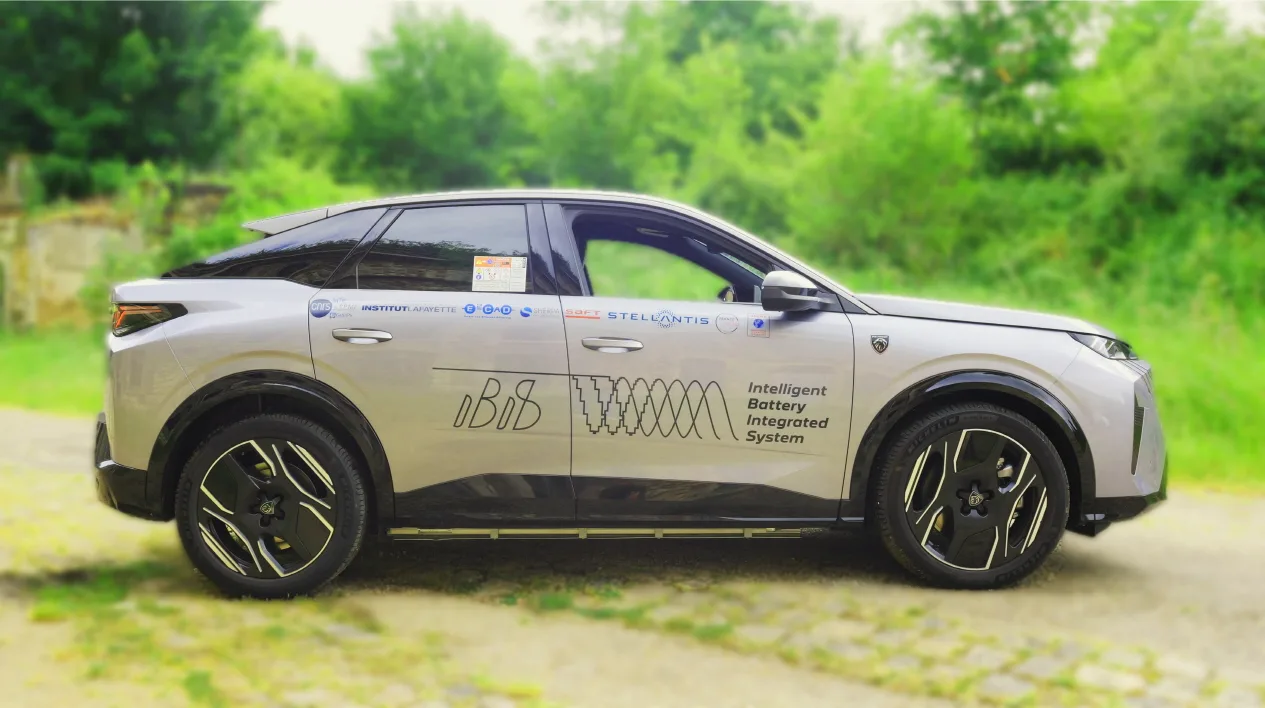 Peugeot E-3008 equiped IBIS and start real-world testing